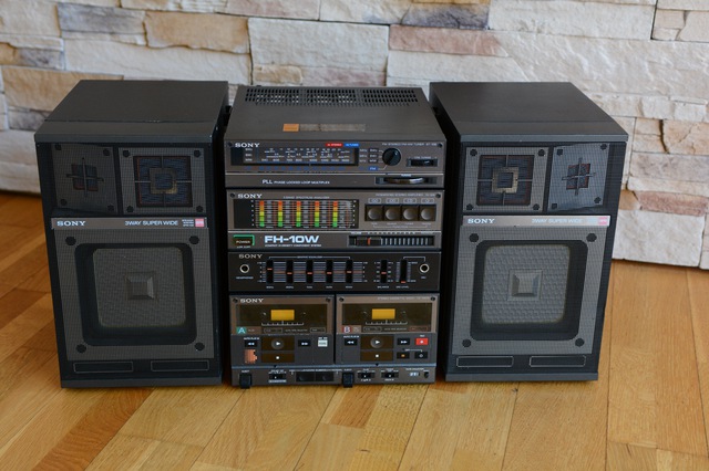 SONY FH-10W | fh10w, getthoradio, hifiklassiker, radio, sony, stereo, vintage, vintagehifi ...